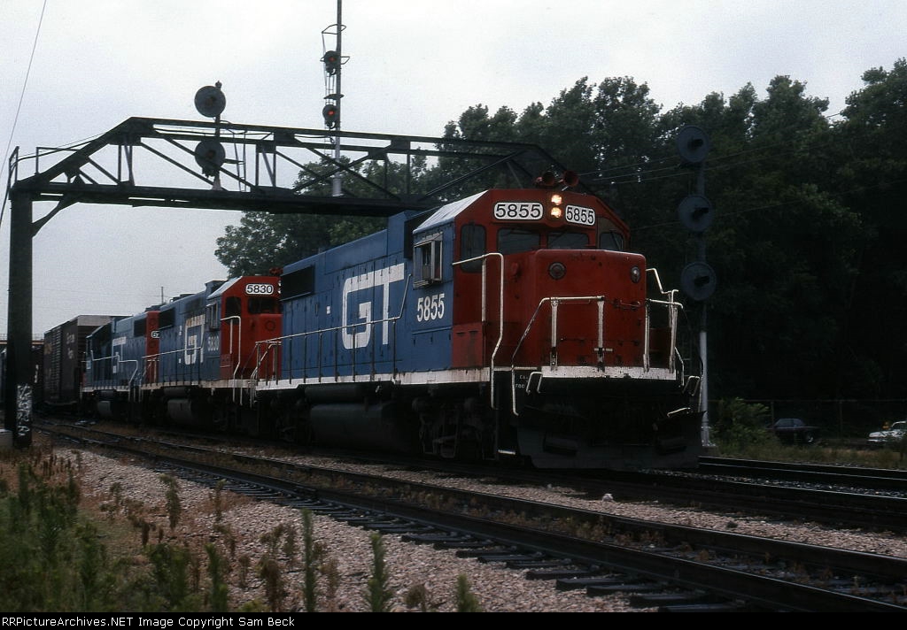 GTW #251 on the Harbor